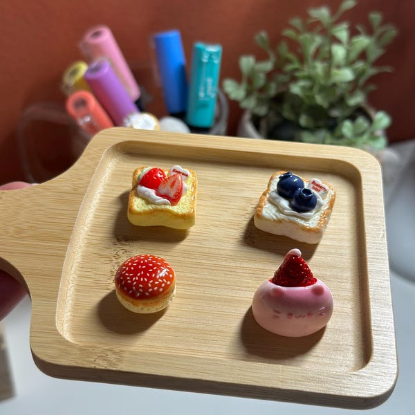 3pcs Miniature Strawberry Cake Magnets: Handmade Food Art Decor - Etsy