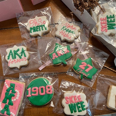Alpha Kappa Alpha Cookies/aka Cookies - Etsy