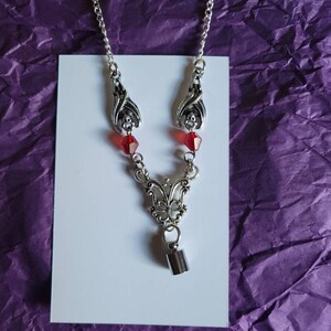 Watership Down Locket. Fiver and the Black Rabbit - Etsy