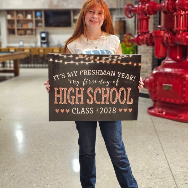 First Day of College Sign - 1st Day of College Freshman Year 2025-2026 ...