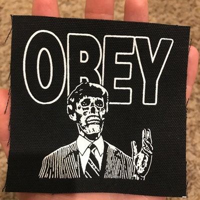 They Live PATCH Canvas HORROR / Sci-fi John Carpenter Roddy - Etsy