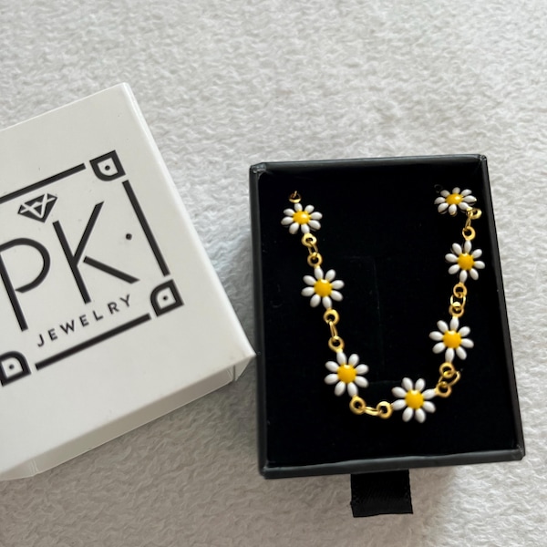 Minimalist Daisy Choker Necklace, Tiny Flower Chain Necklace, Daisy ...