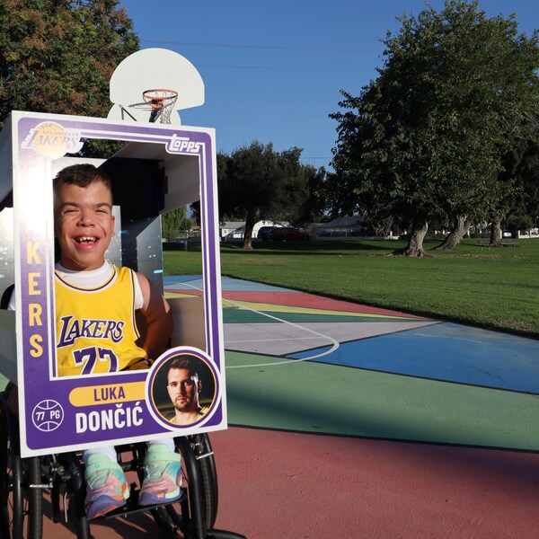 Custom Sports Trading Card Costume | DIY Wearable Sports Card ...