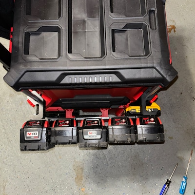 Milwaukee M18 Battery Holder 5 in 1 3D Printed Battery Holder Milwaukee Packout Mod Milwaukee ...