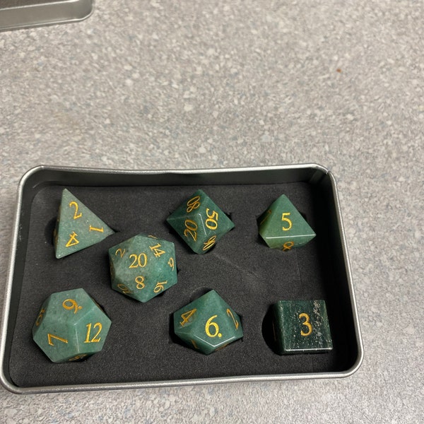 Natural Green Jade Dnd Dice Set| Gemstone D20 Dice Set| Dungeons and ...