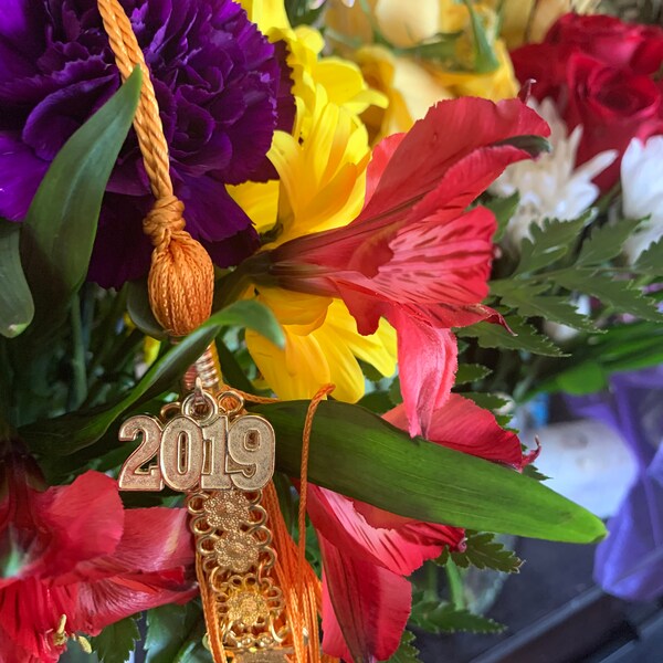 14.99 - Hmong Graduation Tassel | Gold or Silver Color | About 4 Inchs ...