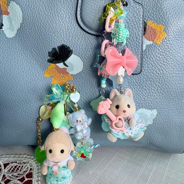 Calico Critters Baby Bakery Keychain | Sylvanian Families | Kawaii Cute ...