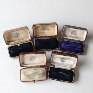 Handmade Coin Pill Box. A Small Box Made From Two US Quarter Dollar ...