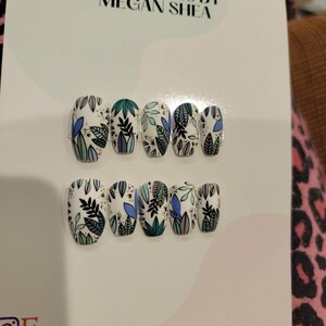 Forest Foliage Cottagecore Hand-painted Press-on Nails | Etsy