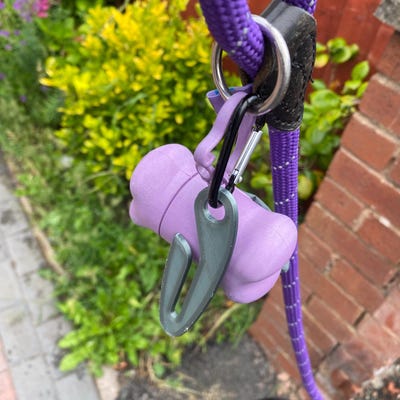 Hookapoo Dog Poop Bag Carrier Dog Poo Holder Clip on Hands Free ...