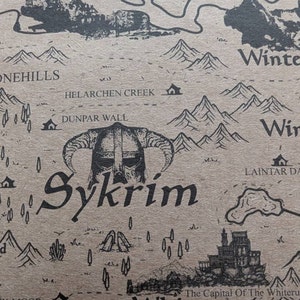 Sarah J Maas Acotar Fantasy Map, Prythian Home Decor, A Court of Thorns ...