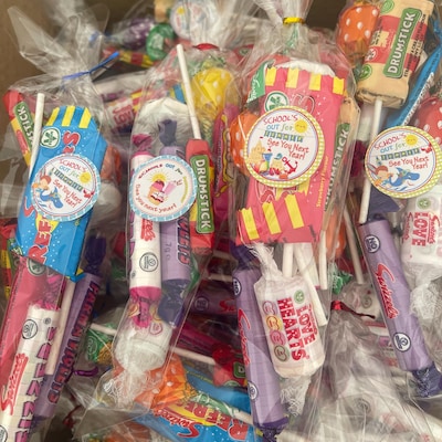 144 Well Done Busy Bee 30 Mm Reward Stickers for School Teachers ...