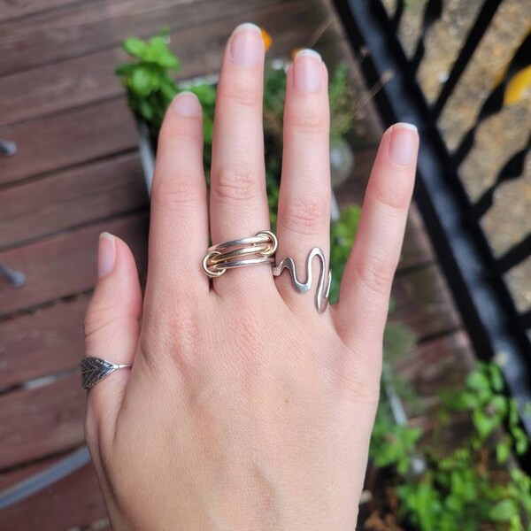 Two-tone Interlocking Ring: 14K Gold Fill & Sterling Silver (R2) - Etsy