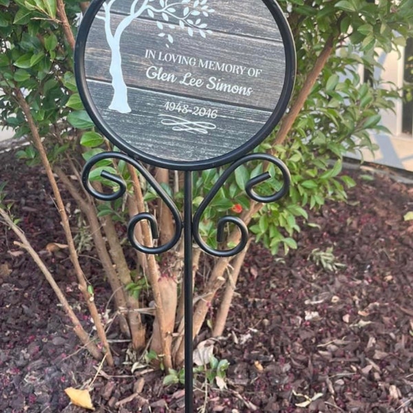 In Loving Memory Tree Personalized Round Magnetic Sign Set, Memorial ...