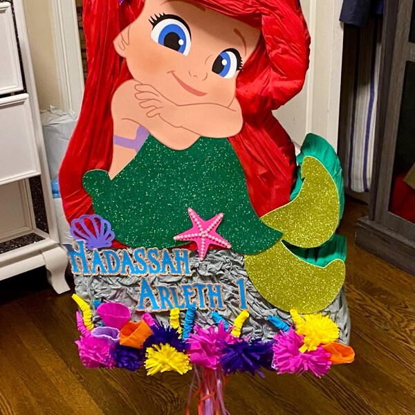 Beautiful Princess Anna Frozen Pinata for the Birthday Party, the ...