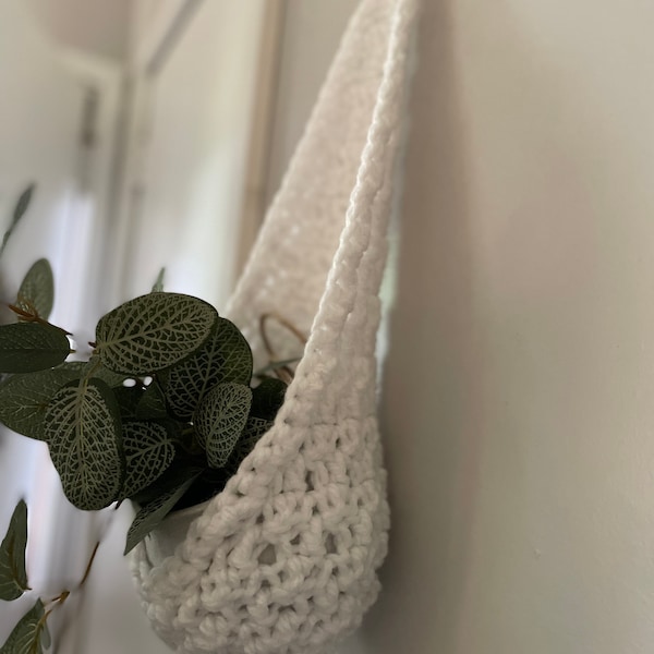 DIY Crochet Pattern | Crochet Plant Hanger | Boho Hanging Planter Pod ...