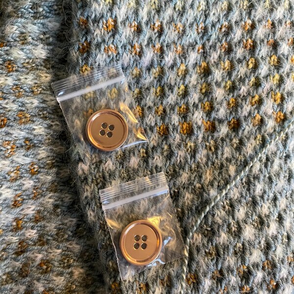 Metal Buttons Crown Anchor Metal Buttons , Gunmetal Gary Color , Shank ...