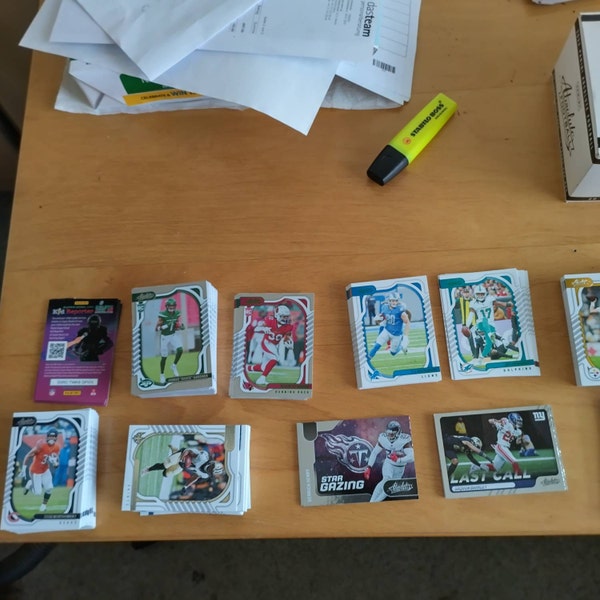 Sports Cards 1983 Topps Football Cards – 12 Most Valuable – Wax Pack ...