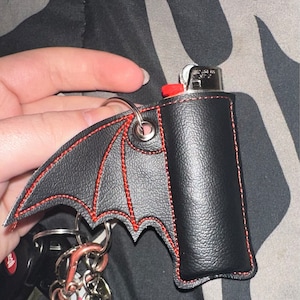 Batty Black Bat Vinyl Embroidery Inhaler Cover Inhaler Case Halloween ...