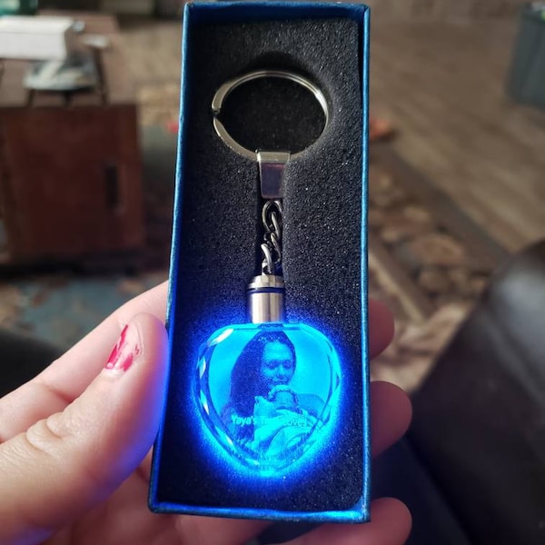 Set of 3 Keychains, Personalized Crystal Photo Keychain With LED Light ...