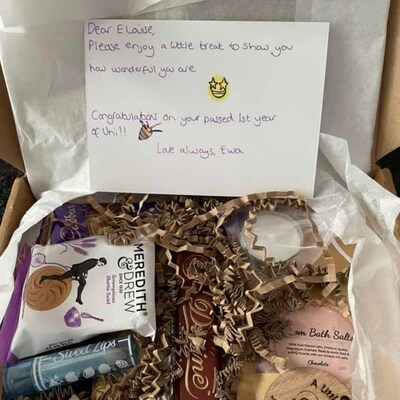 Hug in a Box / Self Care / Virtual Hug / Letterbox Gift / - Etsy