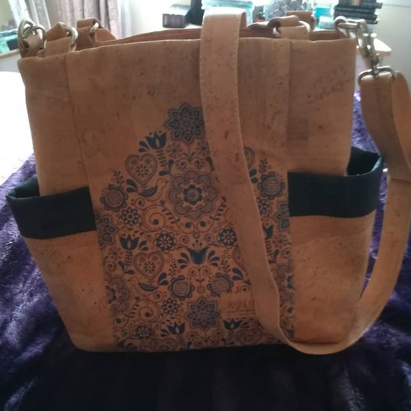 Cork Boston Bag in Natural Duffel Vegan Small Bag Cruelty Free Fashion ...