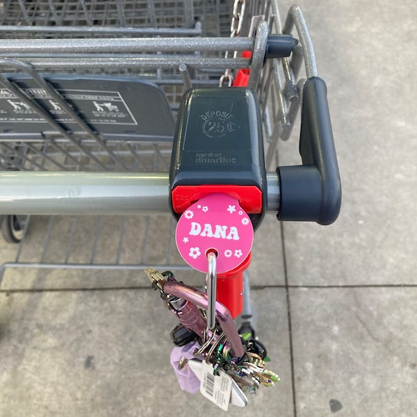 Personalized Shopping Cart Keychain, Custom Buggy Cart Coin Keychain ...