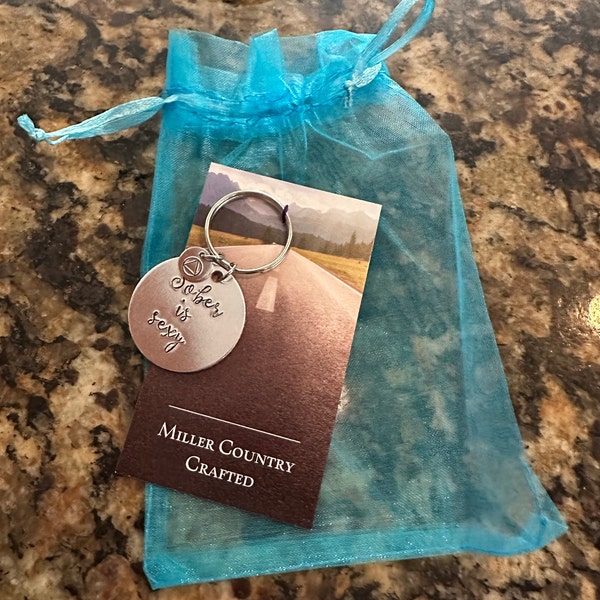 Happy Camper Keychain, Camper Keys, Trailer Keys, Vintage Trailer ...