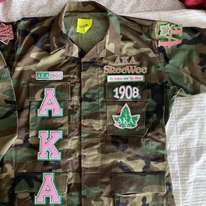 Delta Sigma Theta duck-walk Patch - Etsy Canada