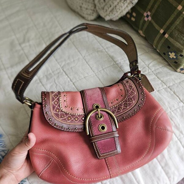 Unique Art Nouveau Top Anime Woman Lady Girl Goddess Tee - Etsy