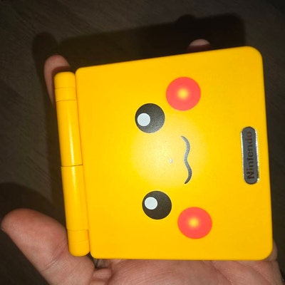 Pikachu cheekachu Custom Gameboy Advance SP Bundle W/ IPS V2 Screen ...