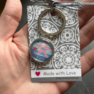 Personalisierter Button Schulkind mit Name und Superheldin für Mädchen als Geschenk zur ...