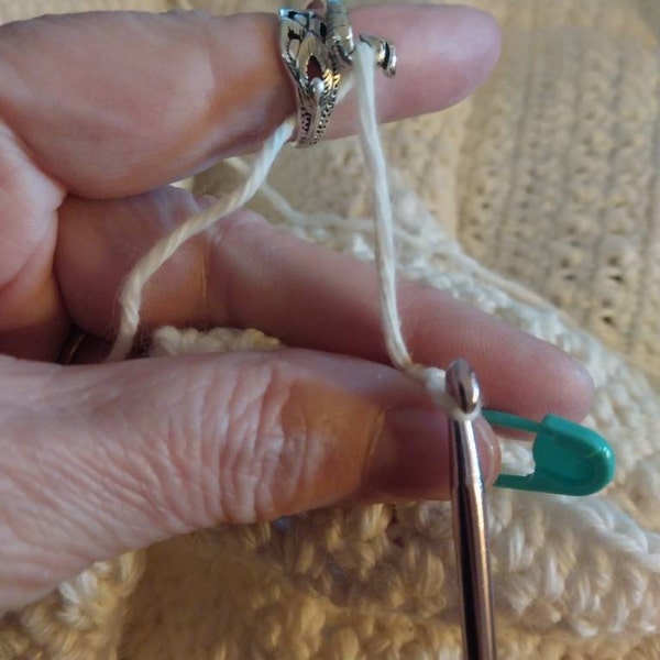 Yarn Tension Ring for Knitting or Crochet- Adjustable - Yarn Guide ...