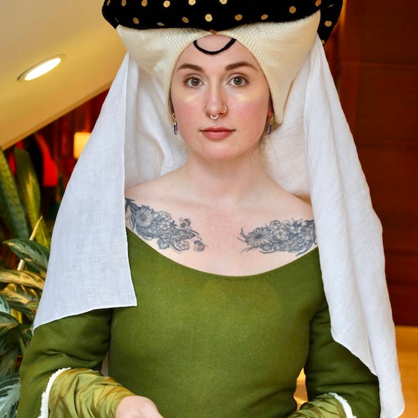 Women's Felted Wool Horned Medieval Renaissance Hat. Christina De Pizan ...