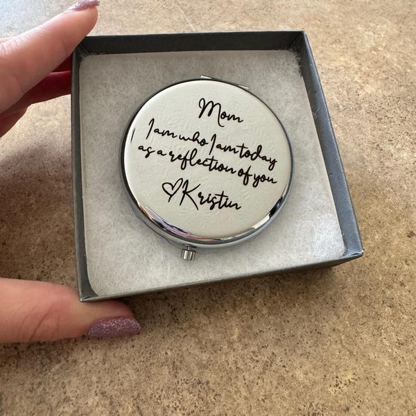 Gift for Mom From Daughter, Personalized Mom Wedding Gift, A Reflection ...