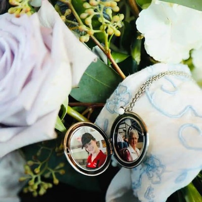 Gold Sunflower Locket Vintage Style Garden Wedding Bridesmaid Gift Boho ...