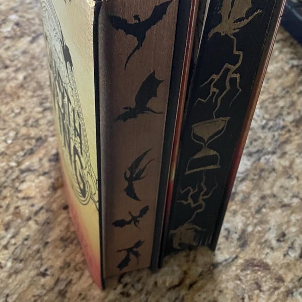 A Court of Thorns and Roses Dust Jacket Set | ACOTAR Merch | SJM Books ...