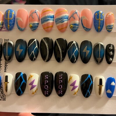 Las Nevadas Nails Quackity Nails - Etsy