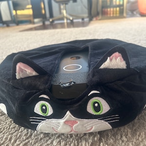 Roomba Covers, Roomba Decals, Gift Ideas, Cleaning Hacks, Robots, Home ...