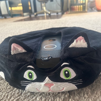 Roomba Covers, Roomba Decals, Gift Ideas, Cleaning Hacks, Robots, Home ...