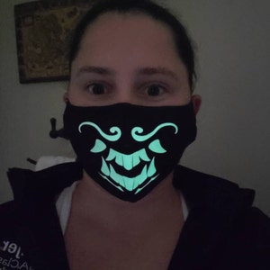 Akali KDA/POPSTAR uv/ glow in the dark MASK 3 cotton layers | Etsy