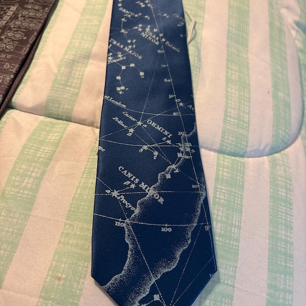 Octopus Silk Necktie Squid Tie Cephalopod Gift for Cthulhu Fans, Kraken ...