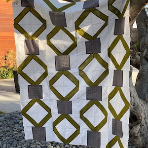 Leaded Light Quilt Pattern PDF Download - Etsy