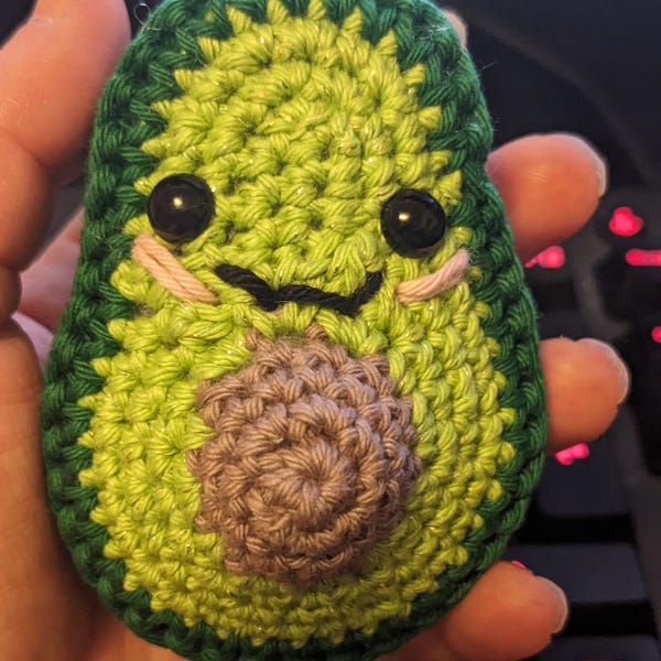 Tiny Avocado Crochet Pattern, Car Hanger Pattern, Easy Amigurumi ...