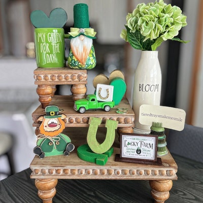 Restocked Painted Bird. Wood Robins. Colorful Wood Bird. Rustic Birds ...