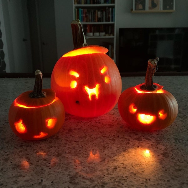 Cute Kawaii Pumpkin Carving Stencil for Halloween // Simple Printable ...