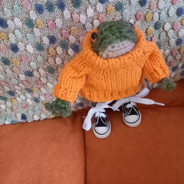Pale Green With Cream Tummy Hand Knitted Frog - Etsy