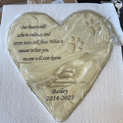 Personalized Garden Stones Engraved With Any Message, Engraved Welcome ...