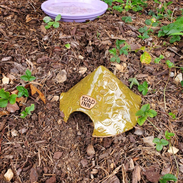 Handmade/toad Hotel/toad Inn/ Toad Home/toad Abode/toad Hut/ceramic ...