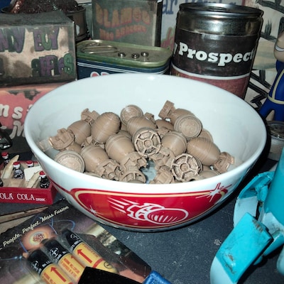 Fallout 4 Stimpak Prop/replica - Etsy